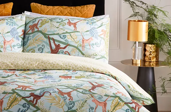 Universal Textiles UK - Trespass, Regatta, Caterpillar, Fruit of the ...